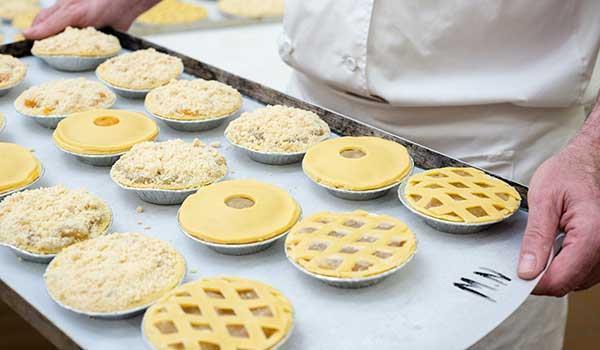 Certificate III in Patisserie - Baking - TAFE SA