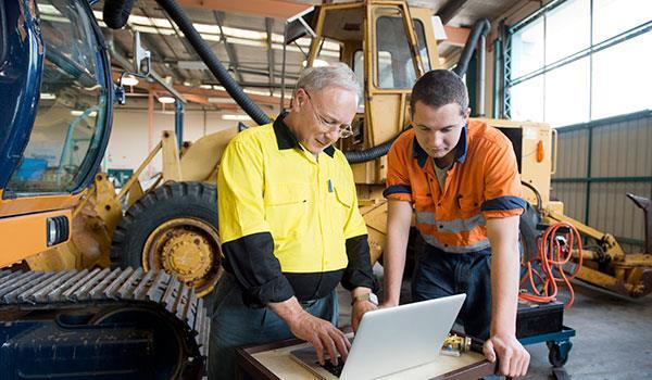 Certificate III in Mobile Plant Technology - Automotive - TAFE SA