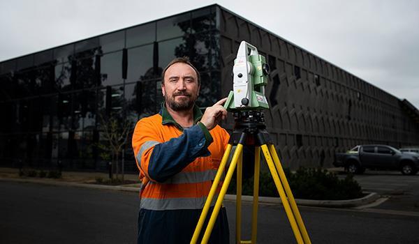Advanced Diploma of Surveying - Surveying - TAFE SA