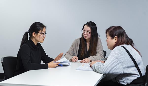 Diploma of Interpreting (Spoken Language) - Languages, Interpreting and ...