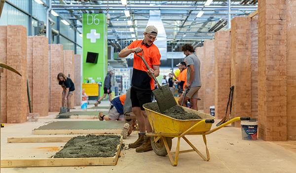 Certificate III in Concreting - Wet Trades - TAFE SA